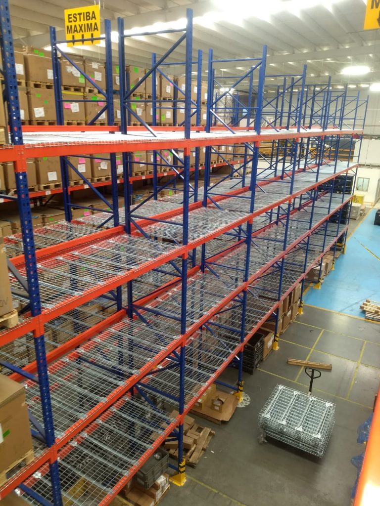 Racks Selectivos | Metálica Industrial y Comercial, S.A de C.V.